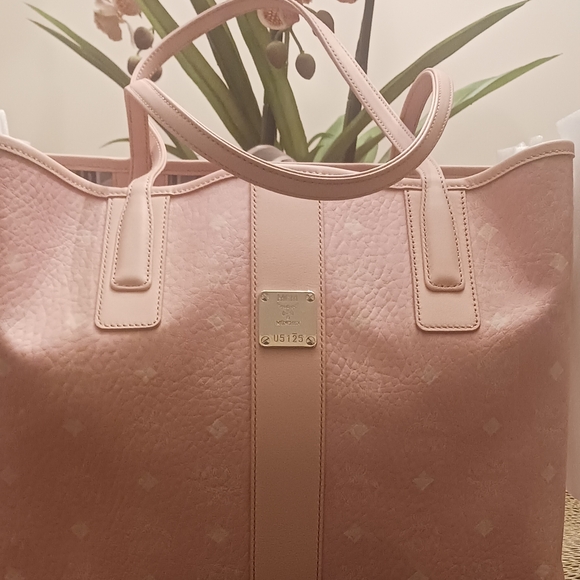 MCM | Bags | Mcm Pink Leather Tote Bag With Deatachable Large Wristlet ...